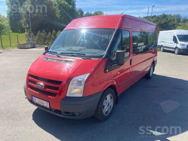 Red Ford Transit 2011 in Kuldiga, with an engine capacity of 2.20 L and mileage of 266 thousand km for 7990 €, photo 2 on AUTOMOTO.COM.LV