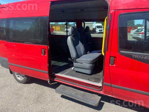 Red Ford Transit 2011 in Kuldiga, with an engine capacity of 2.20 L and mileage of 266 thousand km for 7990 €, photo 10 on AUTOMOTO.COM.LV