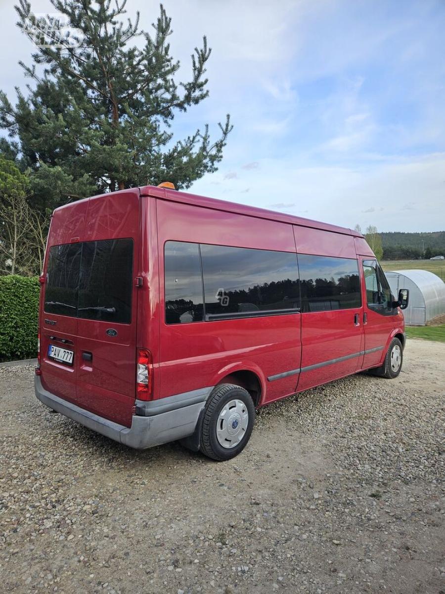 Red Ford Transit 2012 in Kaunas, with an engine capacity of 2.20 L and mileage of 485 thousand km for 7800 €, photo 4 on AUTOMOTO.COM.LV