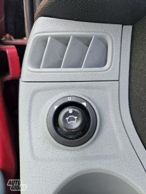 Red Ford Transit 2012 in Kaunas, with an engine capacity of 2.20 L and mileage of 485 thousand km for 7800 €, photo 14 on AUTOMOTO.COM.LV