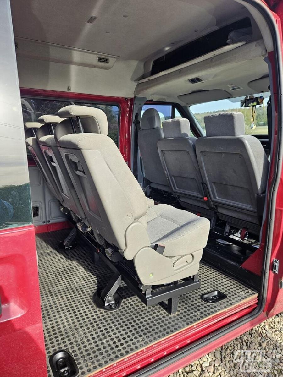Red Ford Transit 2012 in Kaunas, with an engine capacity of 2.20 L and mileage of 485 thousand km for 7800 €, photo 21 on AUTOMOTO.COM.LV