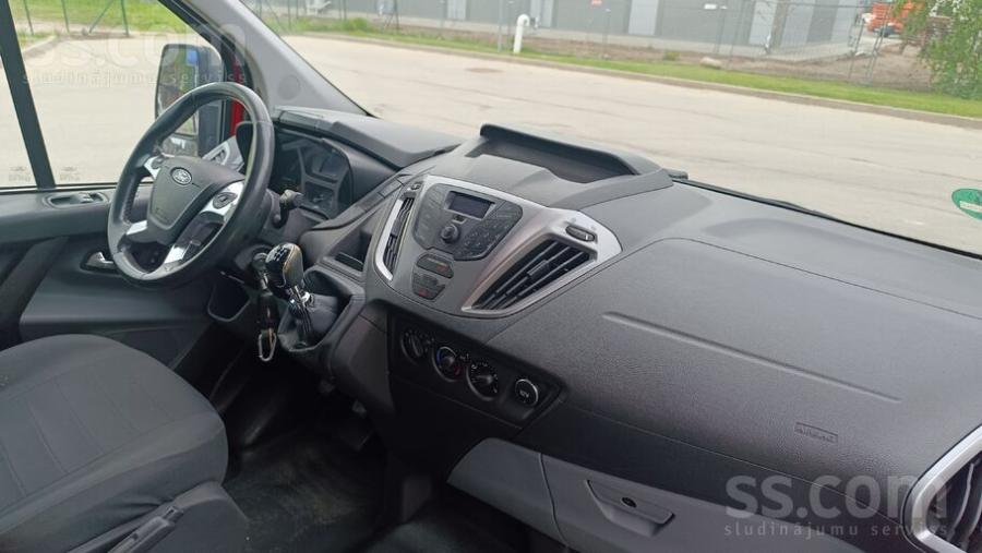 Red Ford Transit 2013 in Riga, with an engine capacity of 2.20 L and mileage of 337 thousand km for 5850 €, photo 11 on AUTOMOTO.COM.LV
