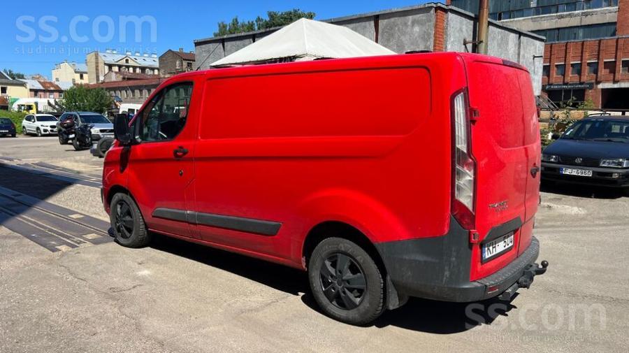 Red Ford Transit 2013 in Riga, with an engine capacity of 2.20 L and mileage of 300 thousand km for 3000 €, photo 4 on AUTOMOTO.COM.LV
