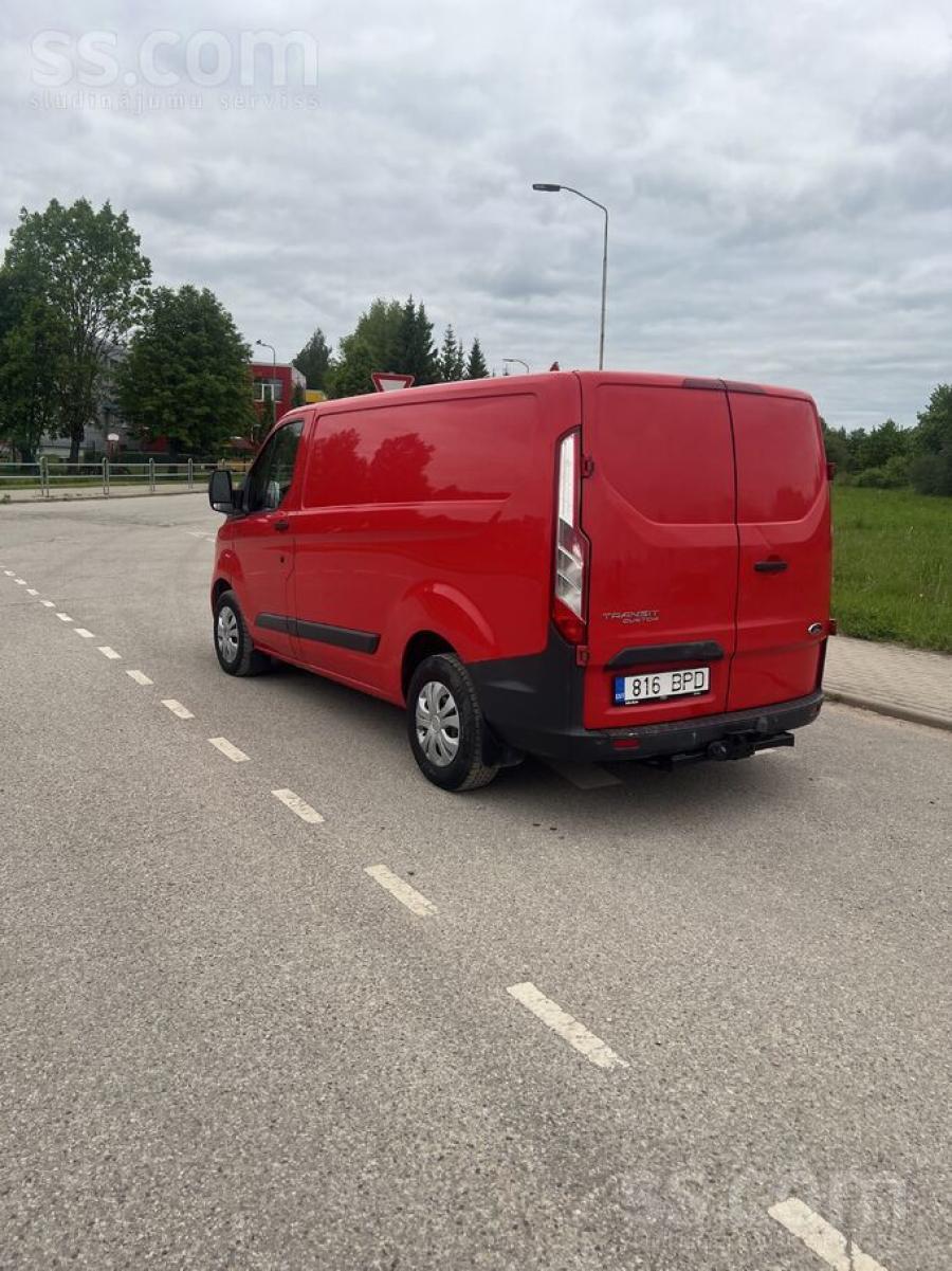 Sarkans Ford Transit 2015 Valka, ar dzinēja tilpumu 2.20 L un nobraukumu 338 tūkst. km par 6500 €, foto 6 vietnē AUTOMOTO.COM.LV