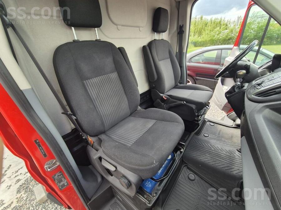 Red Ford Transit 2017 in Saldus, with an engine capacity of 2.00 L and mileage of 142 thousand km for 11350 €, photo 21 on AUTOMOTO.COM.LV
