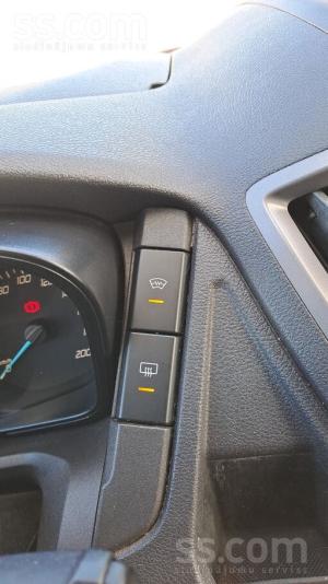 Sarkans Ford Transit 2018 Tukums, ar dzinēja tilpumu 2.00 L un nobraukumu 266 tūkst. km par 13800 €, foto 24 vietnē AUTOMOTO.COM.LV