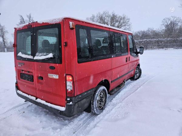 Red Ford Transit 2012 in Marijampole, with an engine capacity of 2.20 L and mileage of 188 thousand km for 4500 €, photo 3 on AUTOMOTO.COM.LV