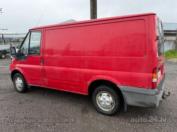 Red Ford Transit 2001 in Tallinn, with an engine capacity of 2.00 L and mileage of 442 thousand km for 999 €, photo 4 on AUTOMOTO.COM.LV