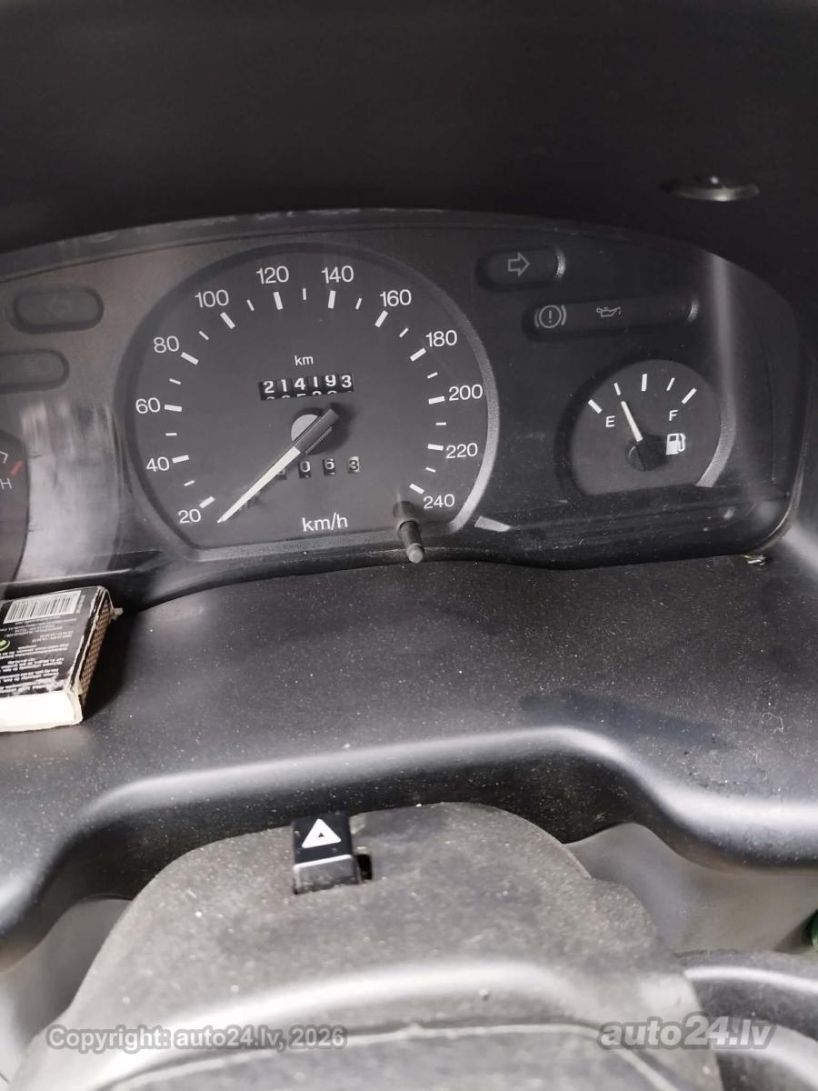 Ford Transit 2000 in Tallinn, with an engine capacity of 2.50 L and mileage of 218 thousand km for 1500 €, photo 9 on AUTOMOTO.COM.LV