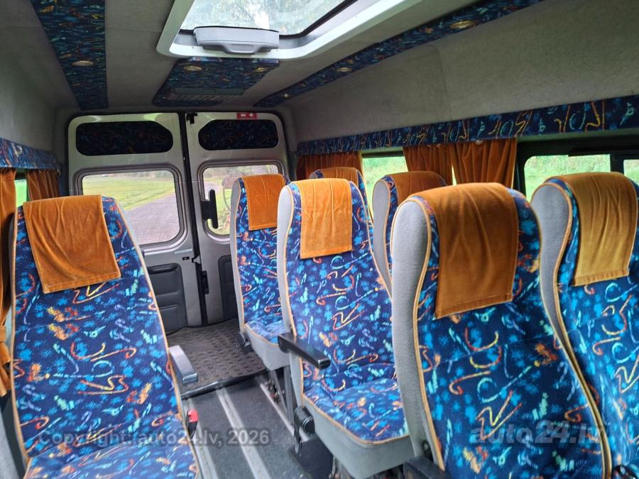 Ford Transit 2004 Tallina, ar dzinēja tilpumu 2.40 L un nobraukumu 341 tūkst. km par 3950 €, foto 7 vietnē AUTOMOTO.COM.LV
