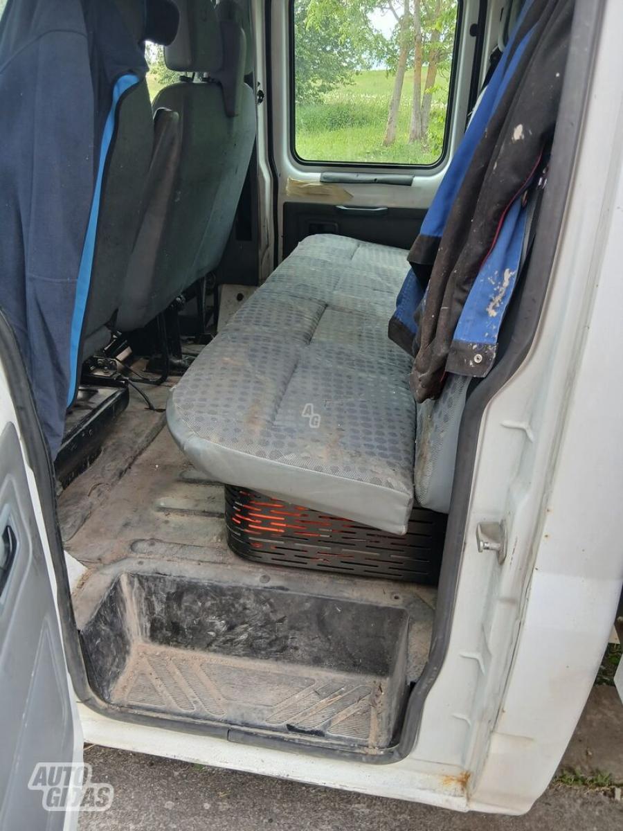 Ford Transit 2008 Raseiniai, ar dzinēja tilpumu 2.20 L un nobraukumu 374 tūkst. km par 3000 €, foto 7 vietnē AUTOMOTO.COM.LV