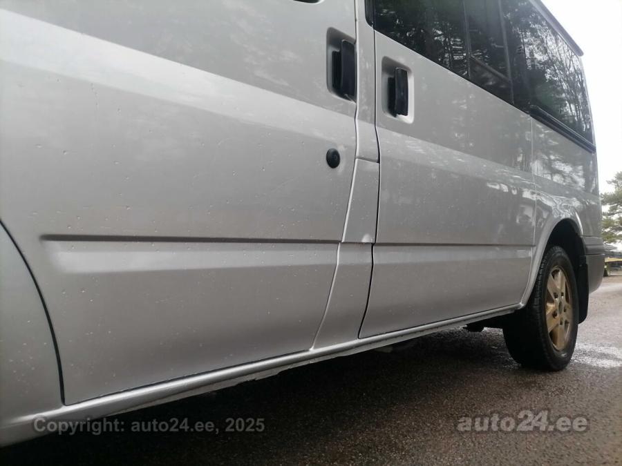 Ford Transit 2010 Rakvere, ar dzinēja tilpumu 2.20 L un nobraukumu 420 tūkst. km par 3200 €, foto 6 vietnē AUTOMOTO.COM.LV