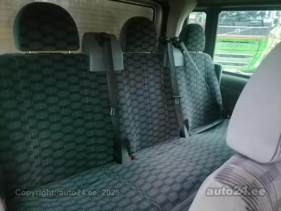 Ford Transit 2010 Rakvere, ar dzinēja tilpumu 2.20 L un nobraukumu 420 tūkst. km par 3200 €, foto 10 vietnē AUTOMOTO.COM.LV