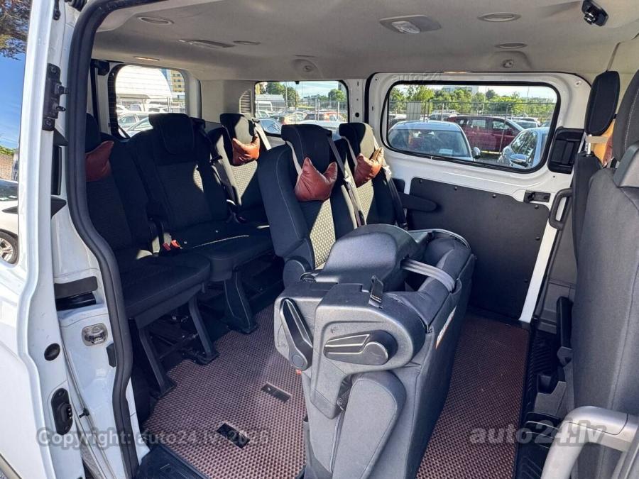Ford Transit 2022 in Tallinn, with an engine capacity of 2.00 L and mileage of 250 thousand km for 17500 €, photo 21 on AUTOMOTO.COM.LV