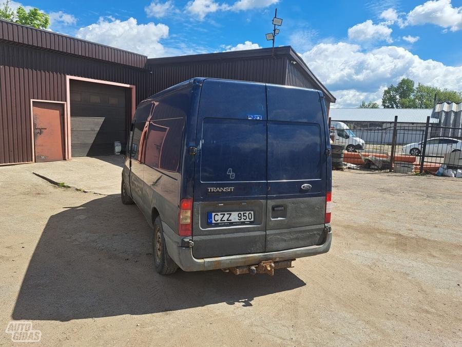 Ford Transit 2007 in Siauliai, with an engine capacity of 2.20 L and mileage of 392 thousand km for 2000 €, photo 4 on AUTOMOTO.COM.LV