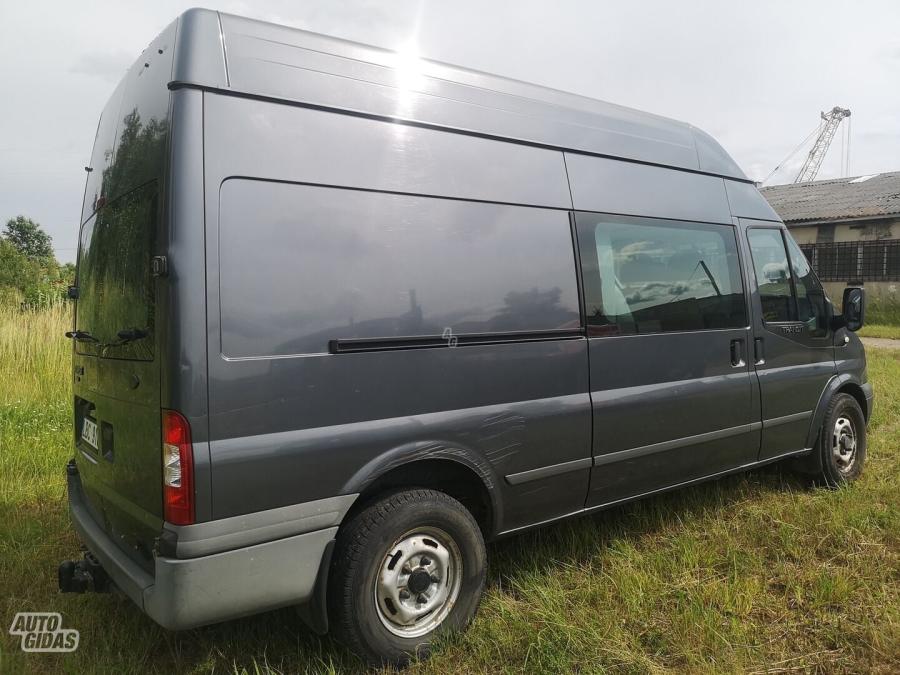 Ford Transit 2008 in Alytus, with an engine capacity of 2.40 L and mileage of 213 thousand km for 7200 €, photo 4 on AUTOMOTO.COM.LV