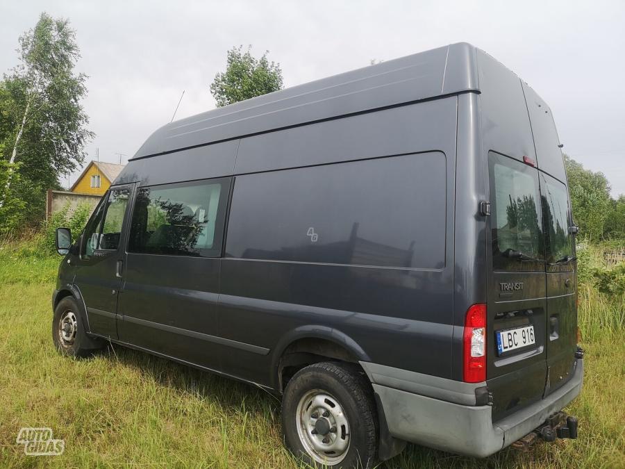 Ford Transit 2008 in Alytus, with an engine capacity of 2.40 L and mileage of 213 thousand km for 7200 €, photo 5 on AUTOMOTO.COM.LV