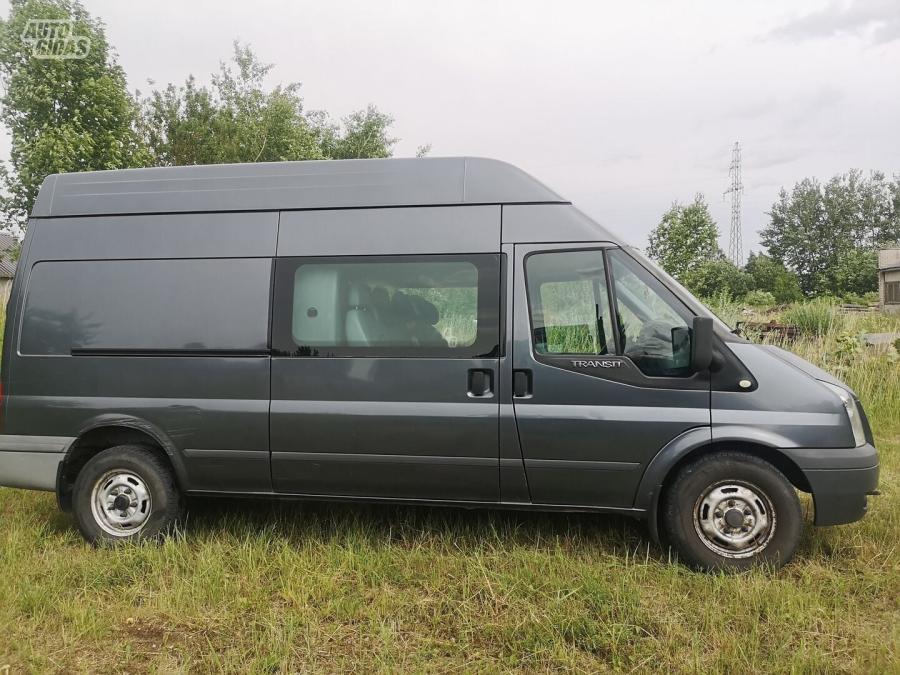 Ford Transit 2008 in Alytus, with an engine capacity of 2.40 L and mileage of 213 thousand km for 7200 €, photo 6 on AUTOMOTO.COM.LV