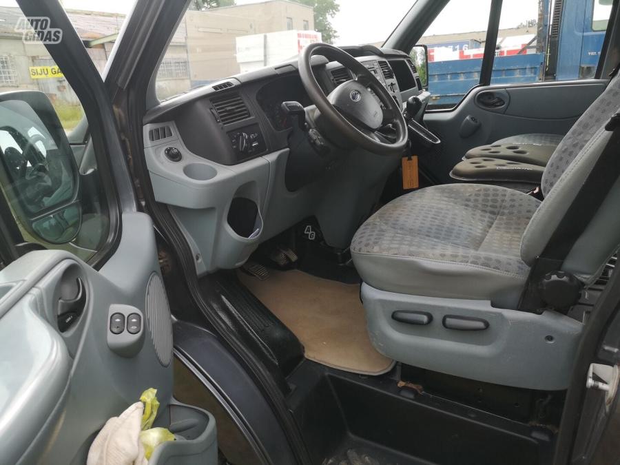 Ford Transit 2008 in Alytus, with an engine capacity of 2.40 L and mileage of 213 thousand km for 7200 €, photo 13 on AUTOMOTO.COM.LV