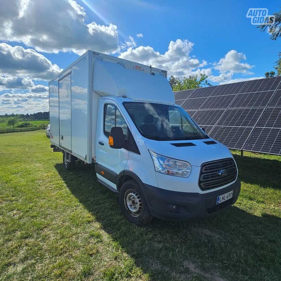 Ford Transit 2016 in Raseiniai, with an engine capacity of 2.20 L and mileage of 312 thousand km for 8890 €, photo 4 on AUTOMOTO.COM.LV