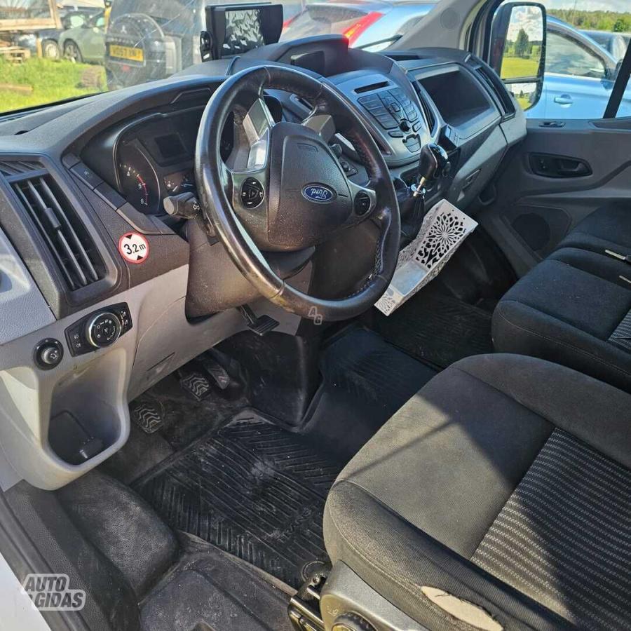 Ford Transit 2016 in Raseiniai, with an engine capacity of 2.20 L and mileage of 312 thousand km for 8890 €, photo 8 on AUTOMOTO.COM.LV