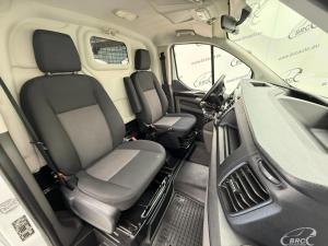 Ford Transit 2019 in Vilnius, with an engine capacity of 1.96 L and mileage of 144 thousand km for 11900 €, photo 5 on AUTOMOTO.COM.LV
