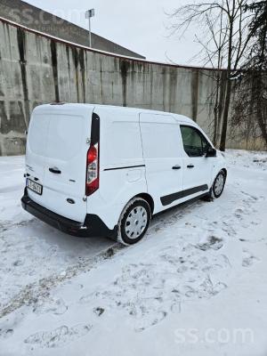 White Ford Transit 2018 in Riga, with an engine capacity of 1.50 L and mileage of 173 thousand km for 6900 €, photo 4 on AUTOMOTO.COM.LV