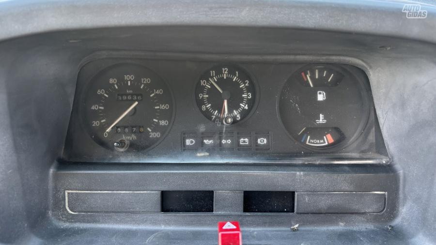 Balts Ford Transit 1992 Šilutė, ar dzinēja tilpumu 2.50 L un nobraukumu 40 tūkst. km par 1850 €, foto 14 vietnē AUTOMOTO.COM.LV