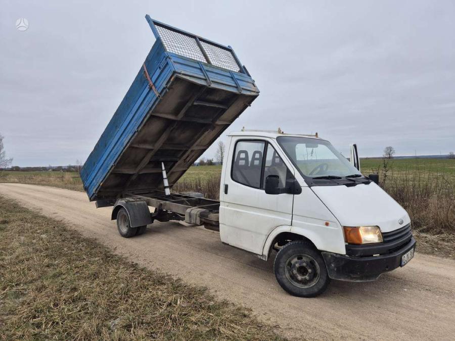 Balts Ford Transit 1994 Kauņa, ar dzinēja tilpumu 2.50 L un nobraukumu 250 tūkst. km par 4300 €, foto 1 vietnē AUTOMOTO.COM.LV