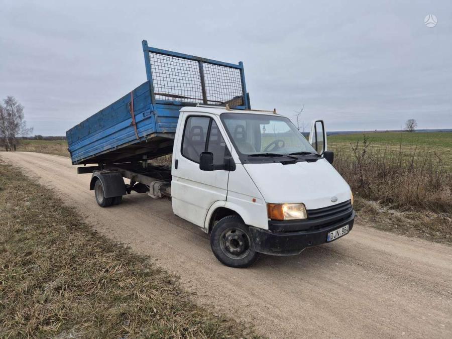 Balts Ford Transit 1994 Kauņa, ar dzinēja tilpumu 2.50 L un nobraukumu 250 tūkst. km par 4300 €, foto 7 vietnē AUTOMOTO.COM.LV