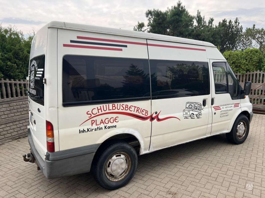 White Ford Transit 2002 in Vilnius, with an engine capacity of 2.40 L and mileage of 245 thousand km for 2200 €, photo 5 on AUTOMOTO.COM.LV
