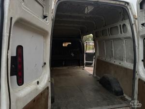 Balts Ford Transit 2003 Viļņa, ar dzinēja tilpumu 2.00 L un nobraukumu 358 tūkst. km par 1500 €, foto 8 vietnē AUTOMOTO.COM.LV