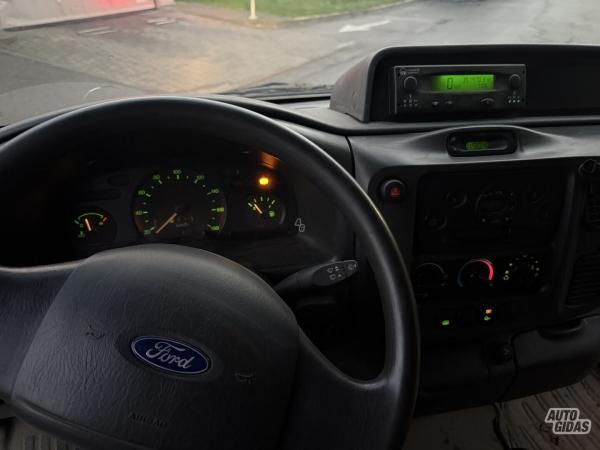 Ford Transit 2003 Viļņa vietnē Balts Ford Transit 2003 Viļņa, ar dzinēja tilpumu 2.00 L un nobraukumu 358 tūkst. km par 1500 €, foto 10 vietnē AUTOMOTO.COM.LV