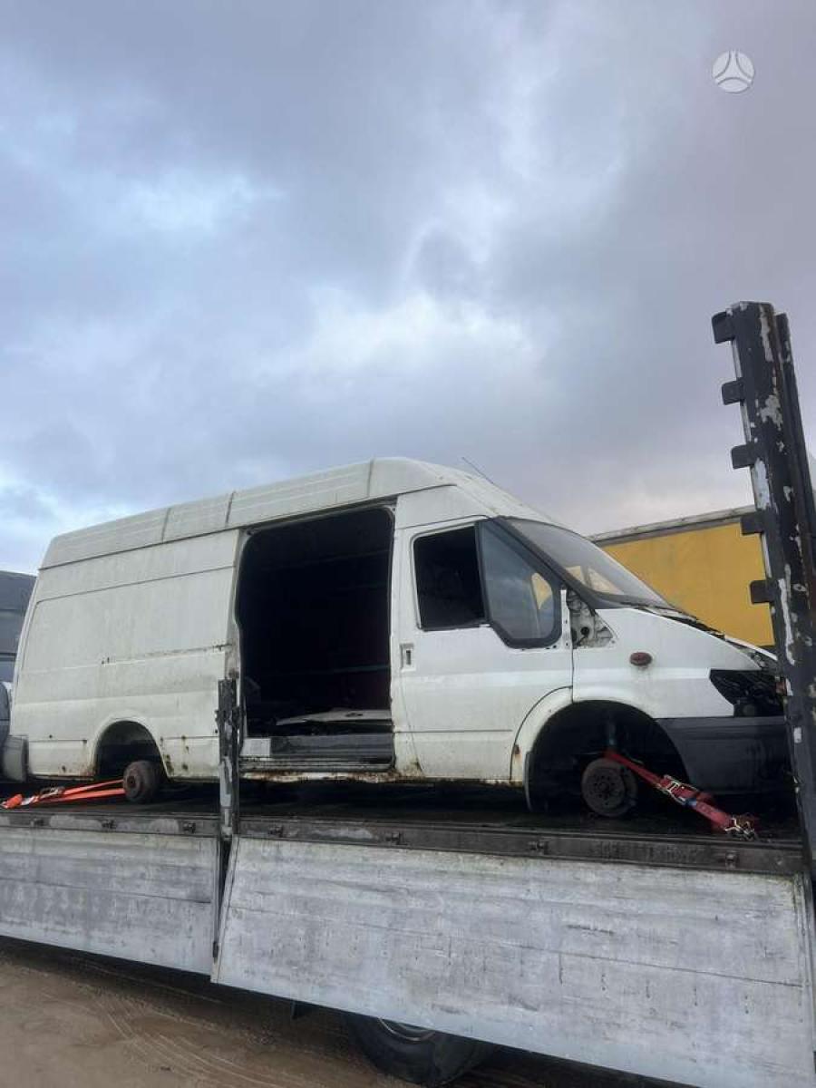 White Ford Transit 2004 in Vilnius, with an engine capacity of 0.00 L and mileage of 398 thousand km for 350 €, photo 2 on AUTOMOTO.COM.LV