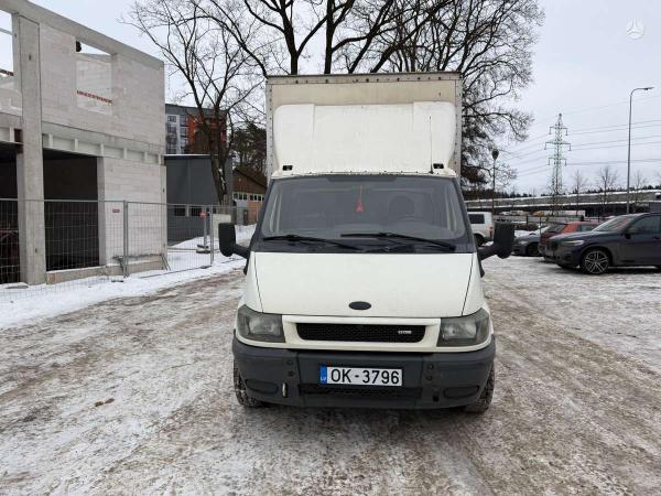 White Ford Transit 2005 in Riga, with an engine capacity of 2.40 L and mileage of 288 thousand km for 4840 €, photo 2 on AUTOMOTO.COM.LV