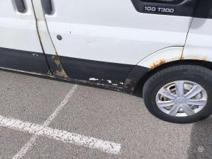 Balts Ford Transit 2005 Šauļi, ar dzinēja tilpumu 2.00 L un nobraukumu 569 tūkst. km par 1000 €, foto 6 vietnē AUTOMOTO.COM.LV