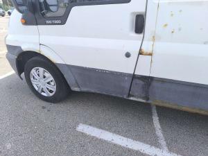 Balts Ford Transit 2005 Šauļi, ar dzinēja tilpumu 2.00 L un nobraukumu 569 tūkst. km par 1000 €, foto 14 vietnē AUTOMOTO.COM.LV