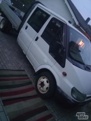 White Ford Transit 2005 in Klaipeda, with an engine capacity of 2.40 L and mileage of 200 thousand km for 2999 €, photo 3 on AUTOMOTO.COM.LV