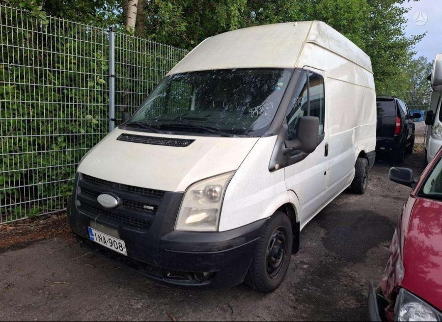 Balts Ford Transit 2006 Klaipėda, ar dzinēja tilpumu 2.20 L un nobraukumu 310 tūkst. km par 1200 €, foto 2 vietnē AUTOMOTO.COM.LV