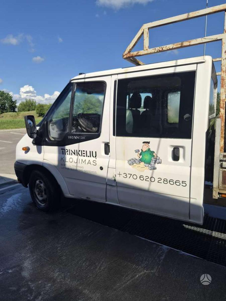 Balts Ford Transit 2006 Klaipėda, ar dzinēja tilpumu 2.40 L un nobraukumu 345 tūkst. km par 3500 €, foto 5 vietnē AUTOMOTO.COM.LV