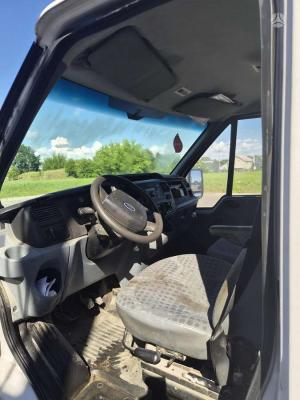 Balts Ford Transit 2006 Klaipėda, ar dzinēja tilpumu 2.40 L un nobraukumu 345 tūkst. km par 3500 €, foto 12 vietnē AUTOMOTO.COM.LV