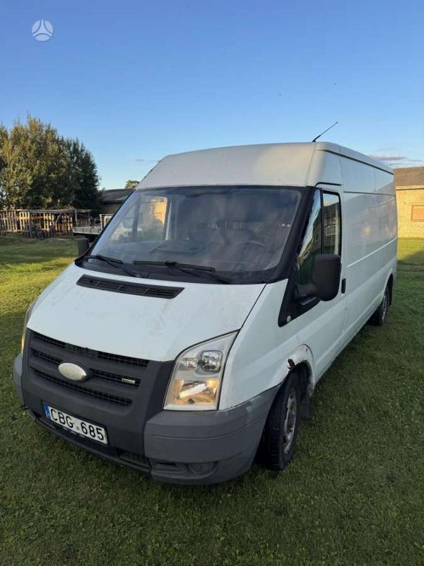 Ford Transit 2006 in Prienai on AUTOMOTO.COM.LV White Ford Transit 2006 in Prienai, with an engine capacity of 2.20 L and mileage of 345 thousand km for 1500 €, photo 1 on AUTOMOTO.COM.LV