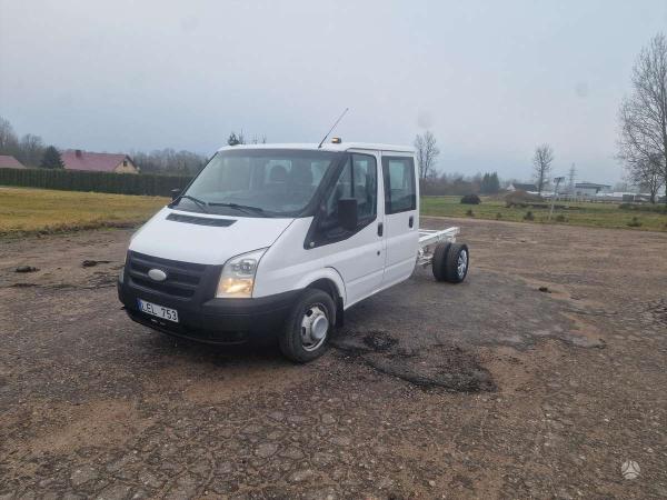 Balts Ford Transit 2007 Tauragė, ar dzinēja tilpumu 2.40 L un nobraukumu 150 tūkst. km par 5400 €, foto 1 vietnē AUTOMOTO.COM.LV