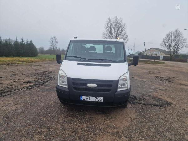 Balts Ford Transit 2007 Tauragė, ar dzinēja tilpumu 2.40 L un nobraukumu 150 tūkst. km par 5400 €, foto 3 vietnē AUTOMOTO.COM.LV