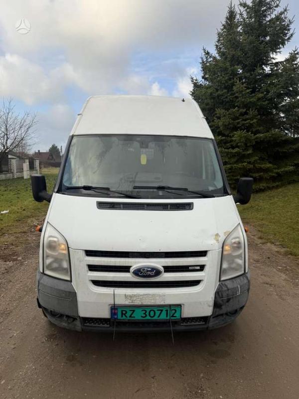 White Ford Transit 2007 in Klaipeda, with an engine capacity of 2.40 L and mileage of 195 thousand km for 2800 €, photo 2 on AUTOMOTO.COM.LV