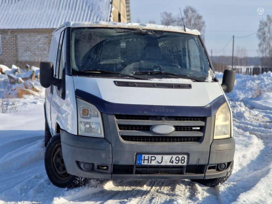 Balts Ford Transit 2007 Viļņa, ar dzinēja tilpumu 2.20 L un nobraukumu 279 tūkst. km par 1400 €, foto 6 vietnē AUTOMOTO.COM.LV