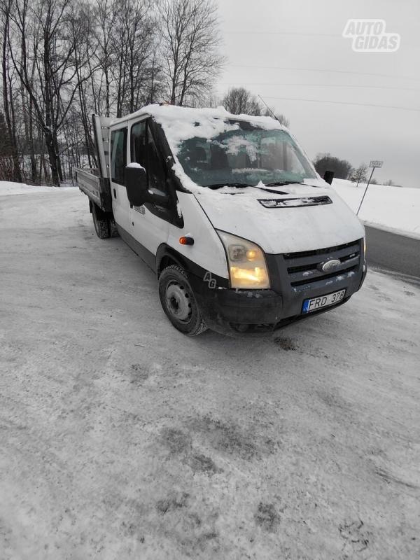 White Ford Transit 2007 in Alytus, with an engine capacity of 2.40 L and mileage of 400 thousand km for 3450 €, photo 2 on AUTOMOTO.COM.LV