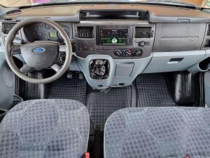 White Ford Transit 2007 in Siauliai, with an engine capacity of 2.40 L and mileage of 293 thousand km for 6500 €, photo 18 on AUTOMOTO.COM.LV