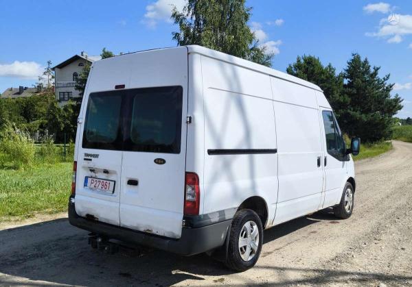 White Ford Transit 2007 in Kaunas, with an engine capacity of 2.20 L and mileage of 296 thousand km for 1499 €, photo 7 on AUTOMOTO.COM.LV