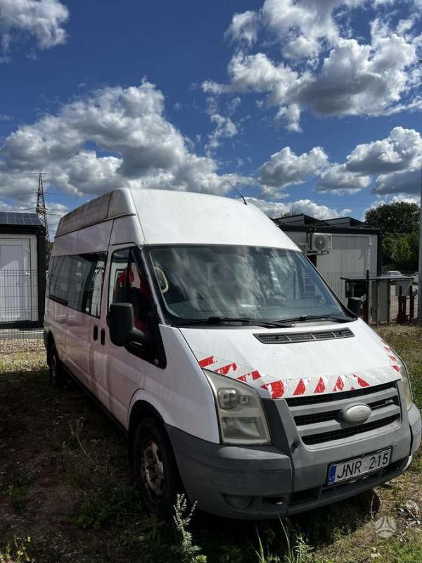 Balts Ford Transit 2007 Jonava, ar dzinēja tilpumu 2.20 L un nobraukumu 470 tūkst. km par 2100 €, foto 3 vietnē AUTOMOTO.COM.LV